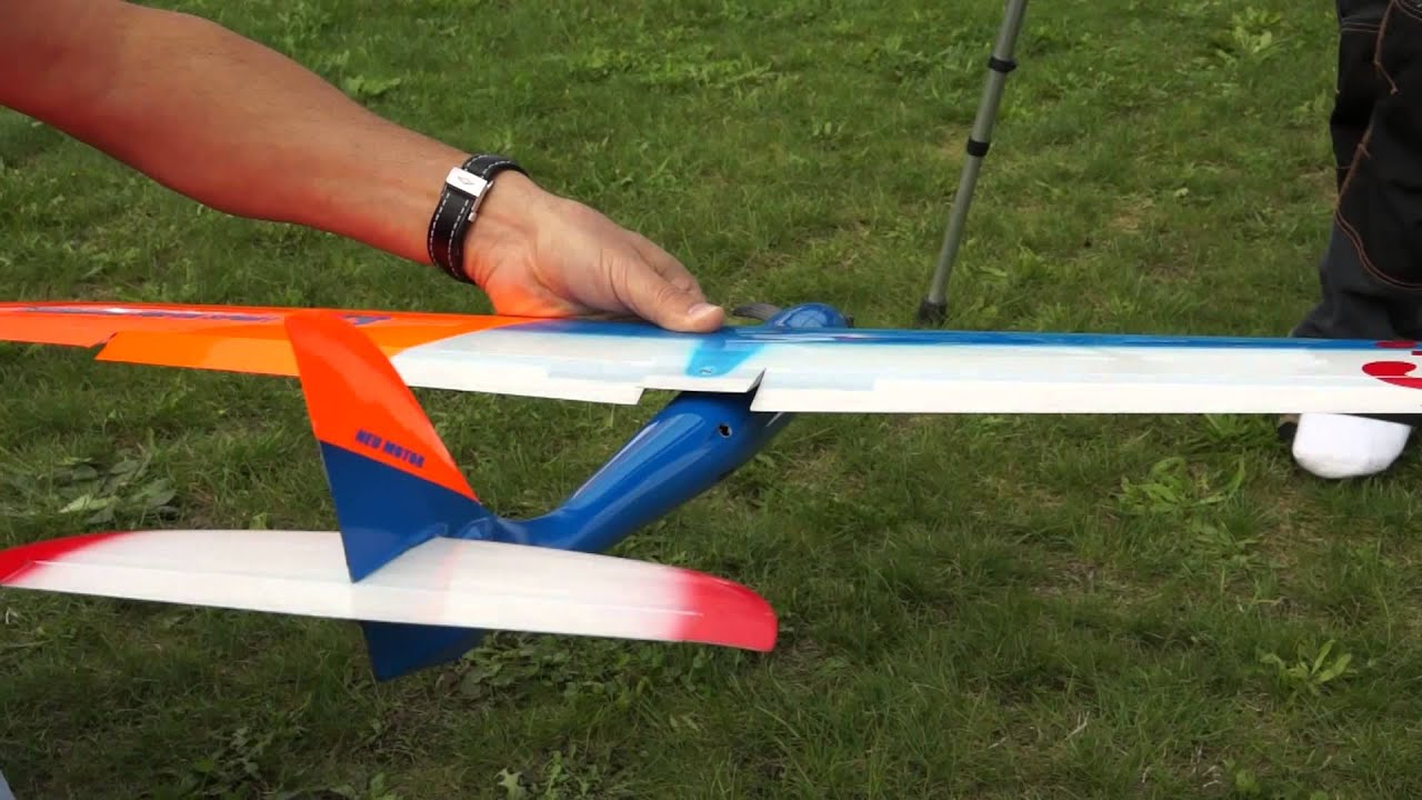 SunRacer V3 more than 300 km/h - YouTube