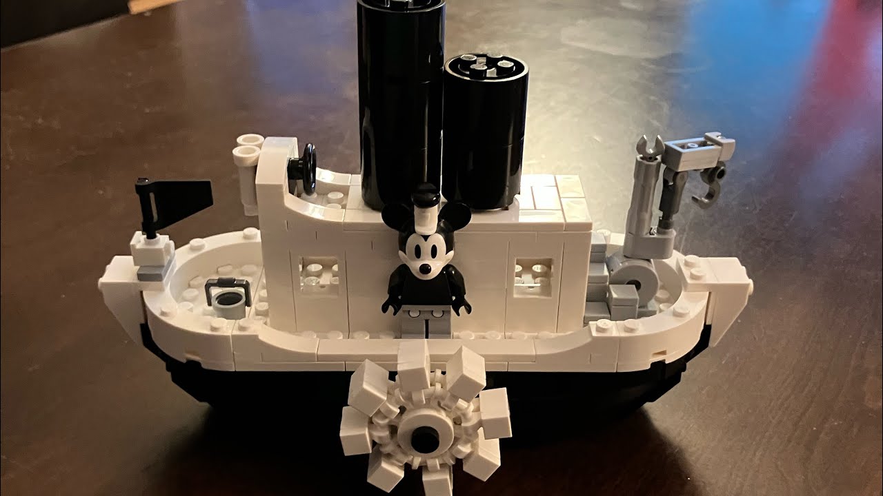 Lego Mini Steamboat Willie GWP Review - YouTube