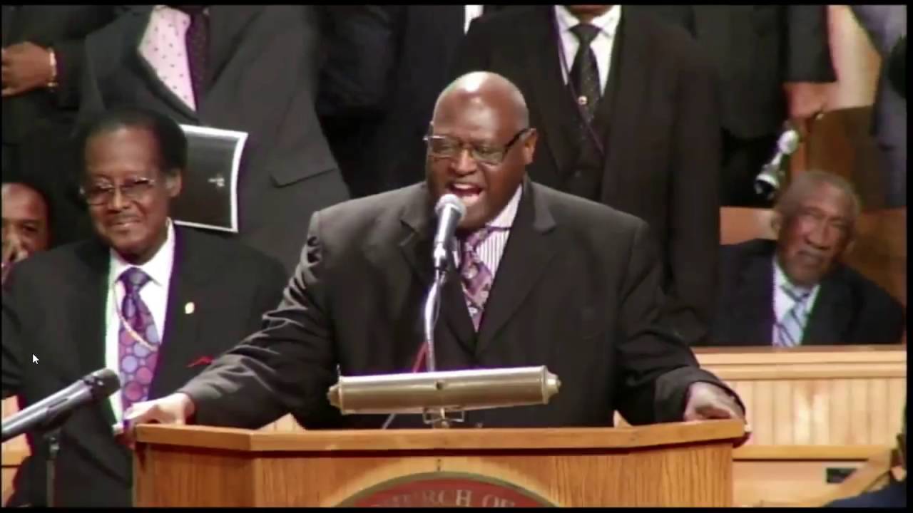 2016 COGIC Founder's Celebration Praise Break! Dancing in Mason Temple ...