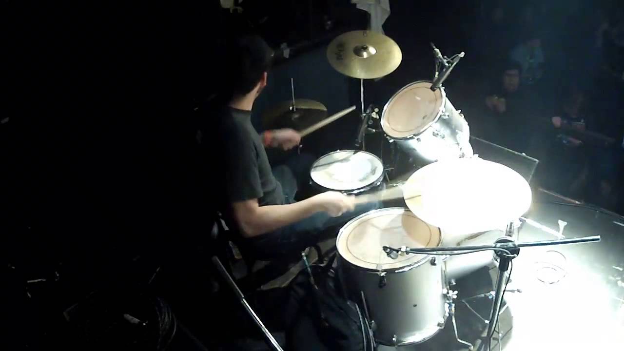 Forest Punk 1, 2, ultraviolento - YouTube