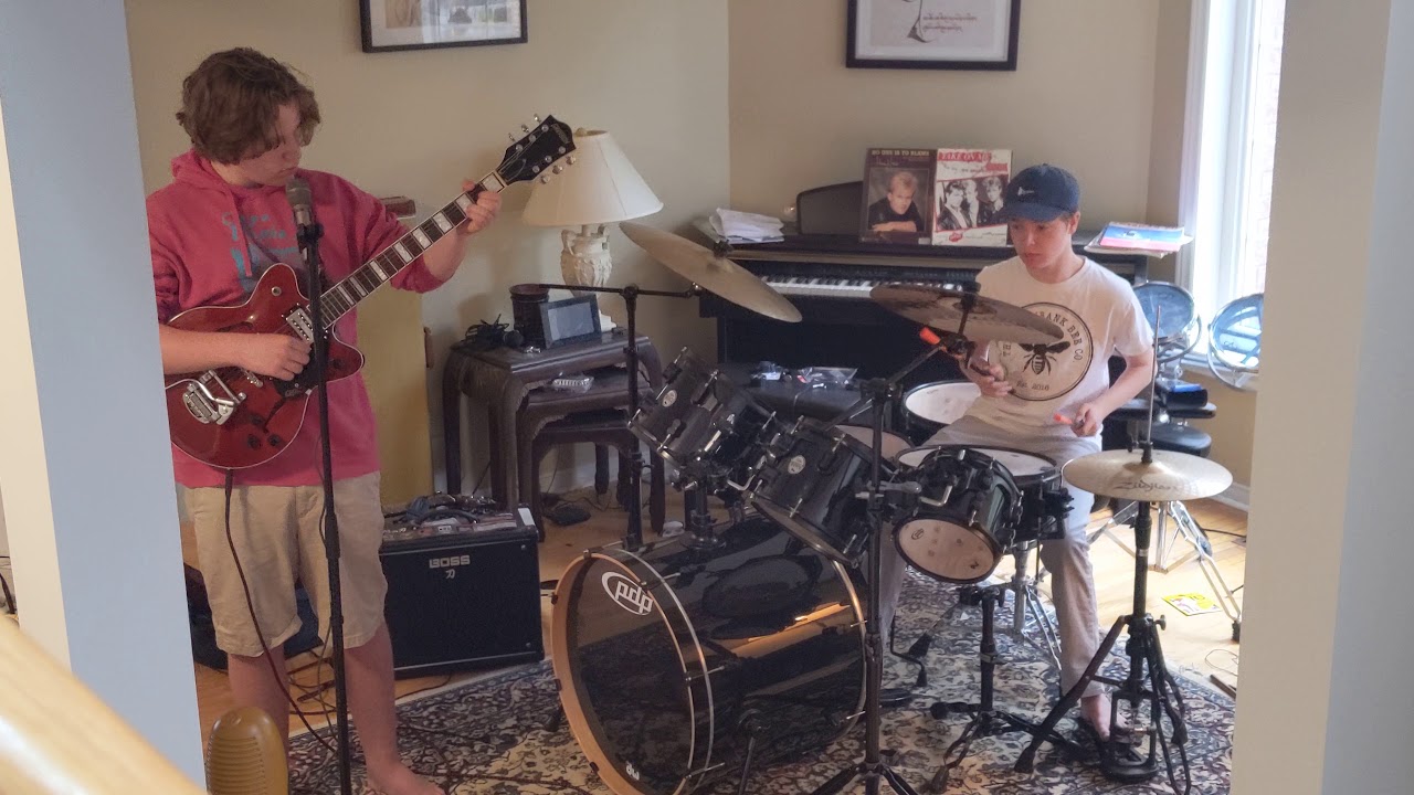 Vampire Weekend- M79 cover - YouTube