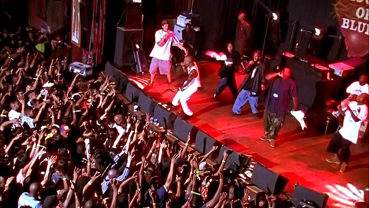 2Pac - Hit ‘em Up - Live At The House Of Blues 1996 - YouTube