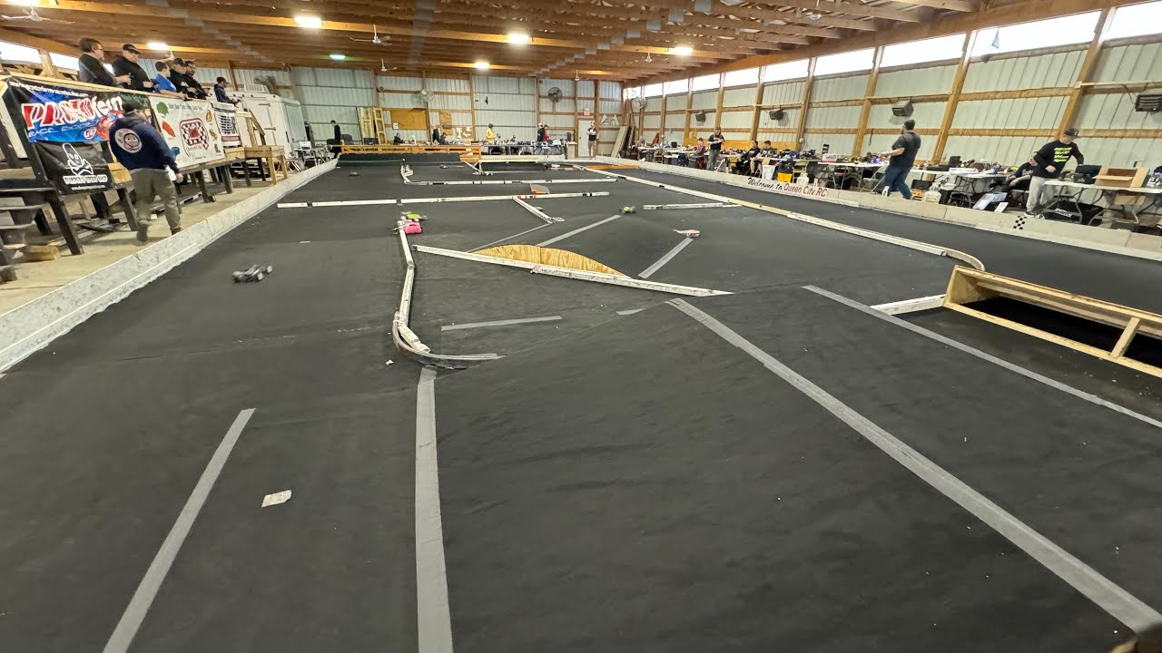 6amRC. 17.5 Buggy D-main. Queen City RC Raceway - YouTube