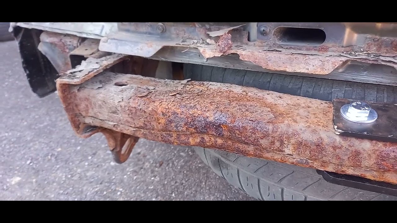 fitting a towbar to a rusty nissan pathfinder 14/03/22 - YouTube