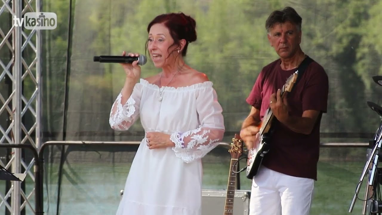 Duo Muzika: Takého Janíčka - YouTube