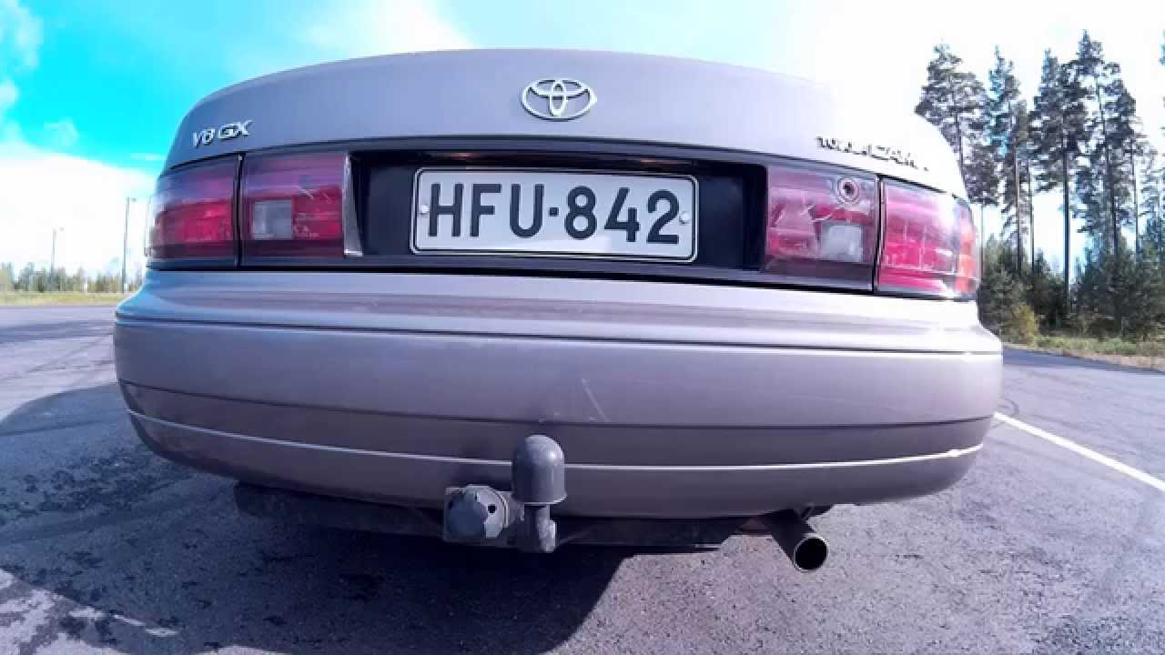 Toyota Camry 3.0 V6 -91 esittely - YouTube