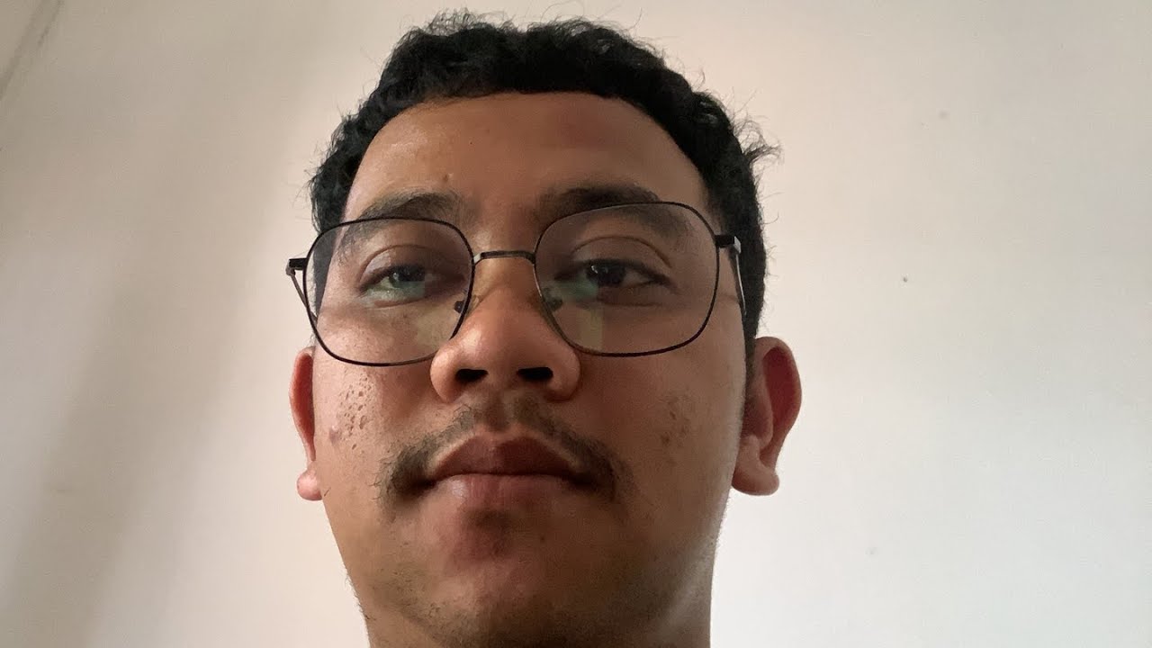 Akademi Endriharto sedang live! - YouTube