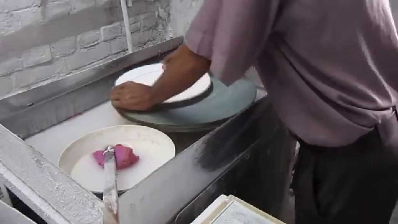 Foot Grinding for Bone China - YouTube