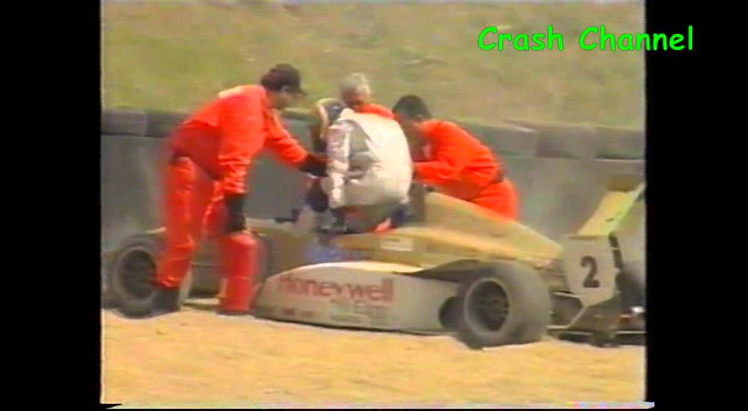 Formula Renault Uk Leighton Walker Roll Brands Hatch 2000 - YouTube