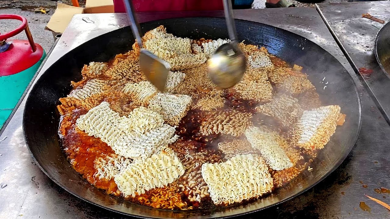 This is the BEST Maggi Goreng Mamak in Malaysia?! | Fried Noodle ...