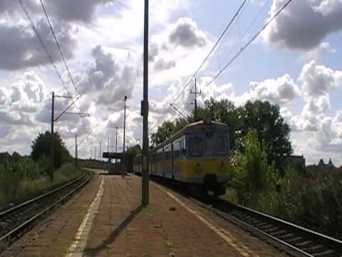 EN57-1324 jako pociag do Elblaga - YouTube