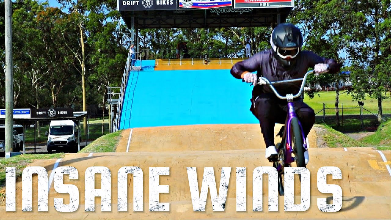INSANELY WINDY GATE SESSION | Lake Macquarie BMX Club - YouTube