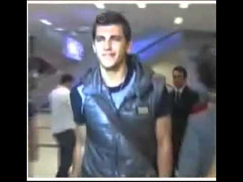 Ceyhun imza için İstanbul'a geldi !