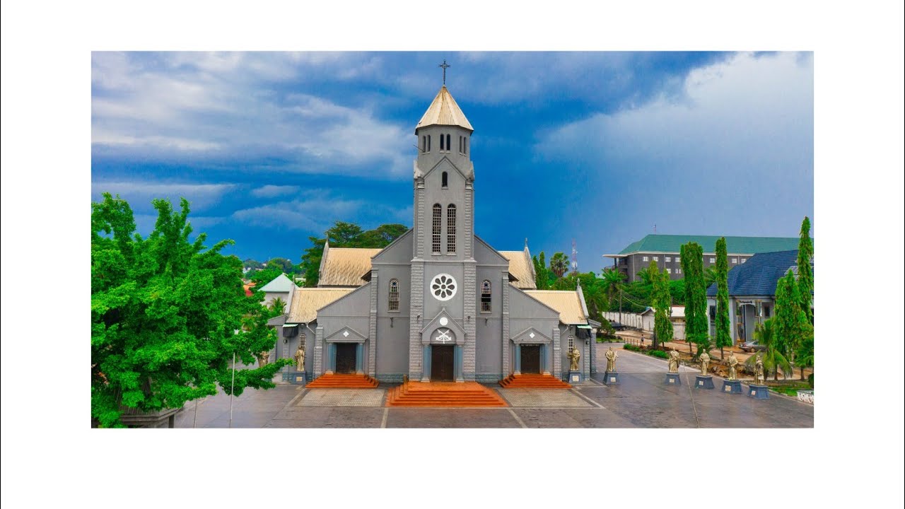 BEHOLD THE CATHEDRAL BASILICA OF THE MOST HOLY TRINITY, ONITSHA NIGERIA. - YouTube