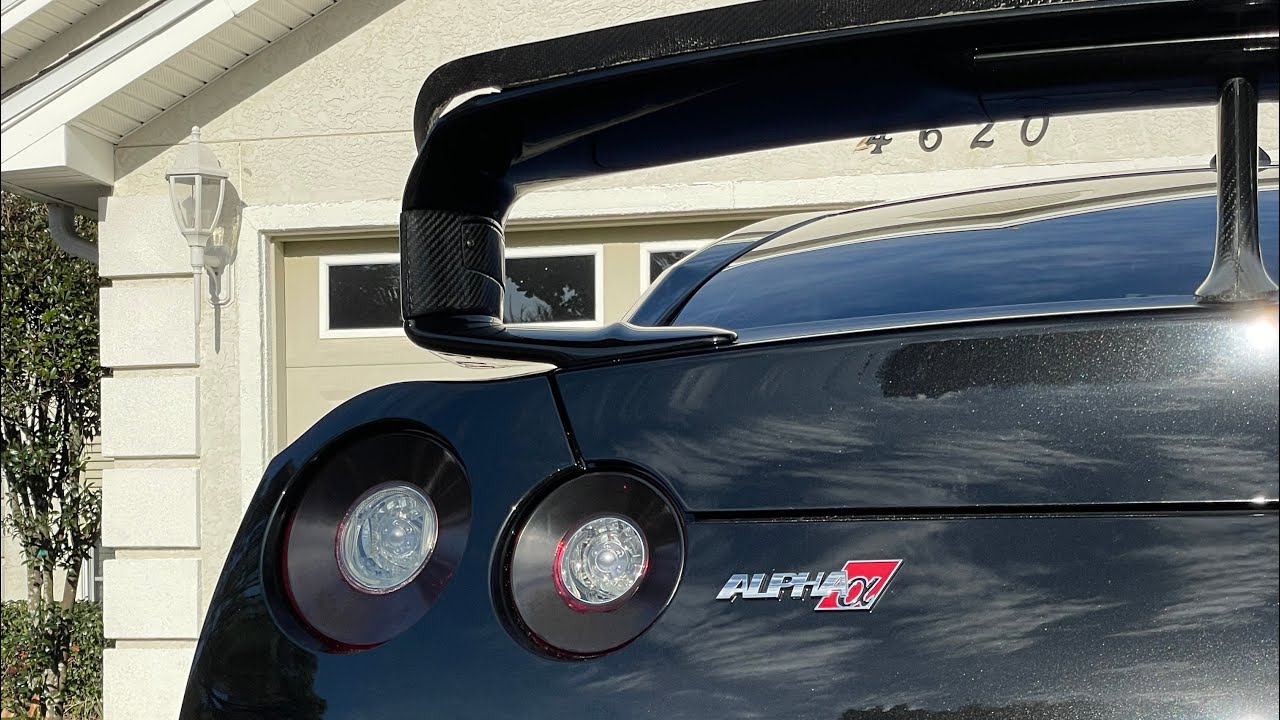 Changing my Alpha badge on my GTR - YouTube