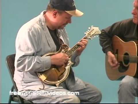 Jerusalem Ridge played on the mandolin by Brad Laird - YouTube