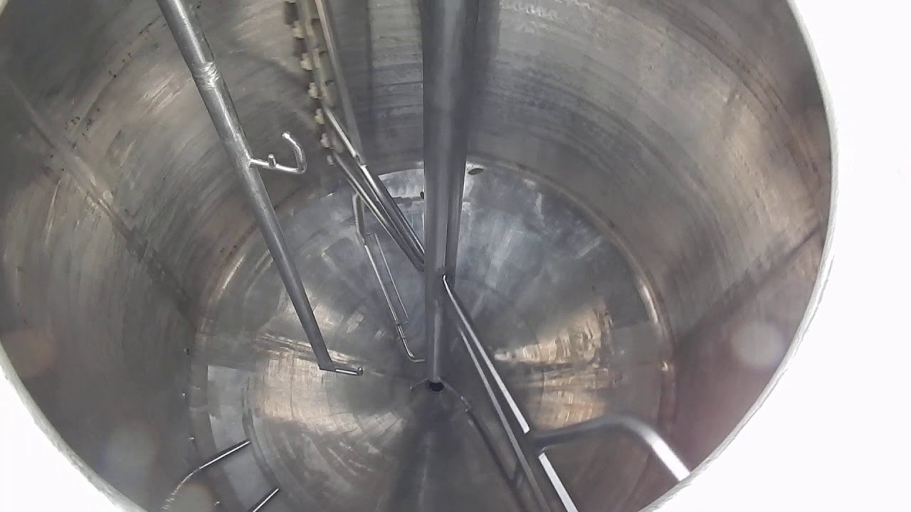 1500 gallon scraper tank - YouTube