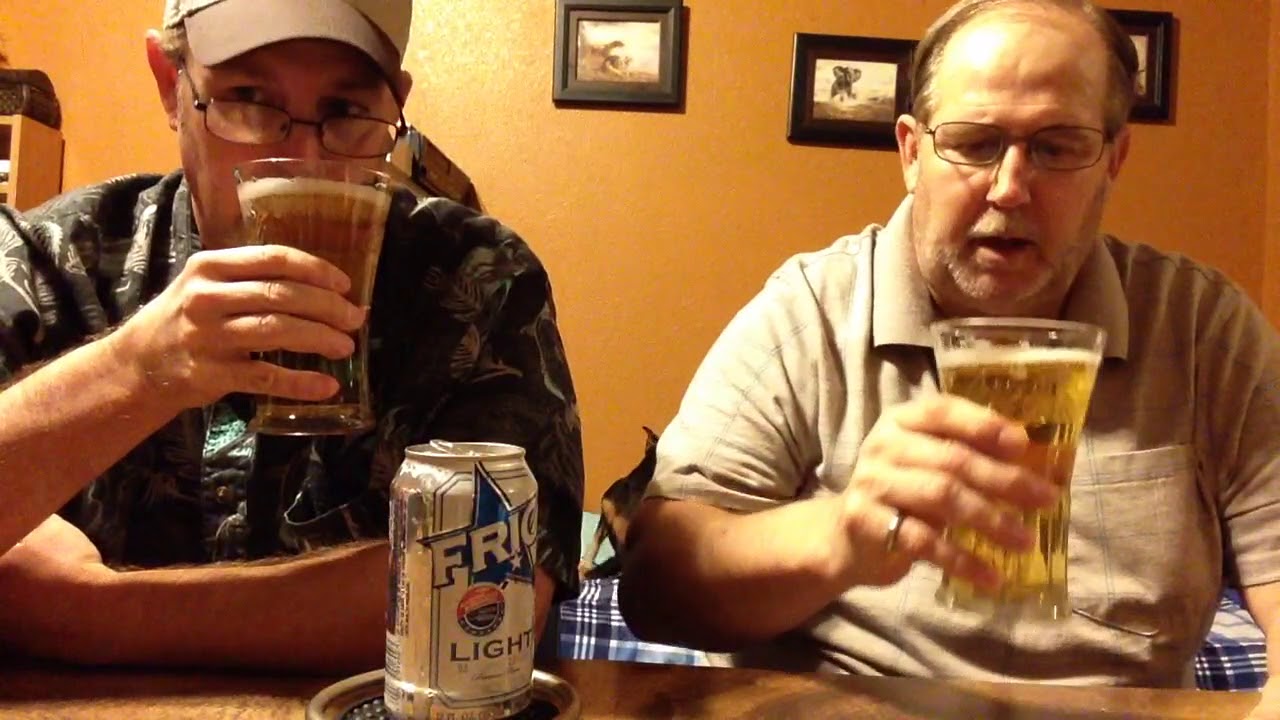 The Beer Review Guy #614 Frio Pilsner 4.0% abv - YouTube