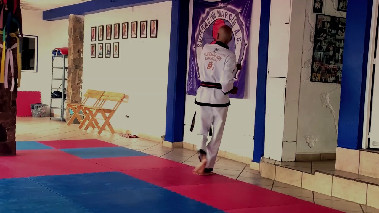 Palgwe 7 Taekwondo - Daniel Nieto - YouTube