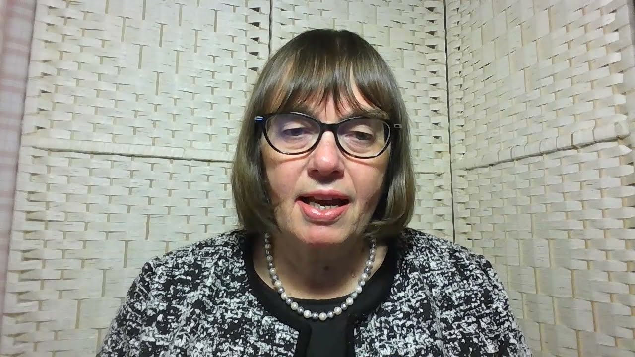 Kim Benstead – European Cancer Summit 2021 - YouTube