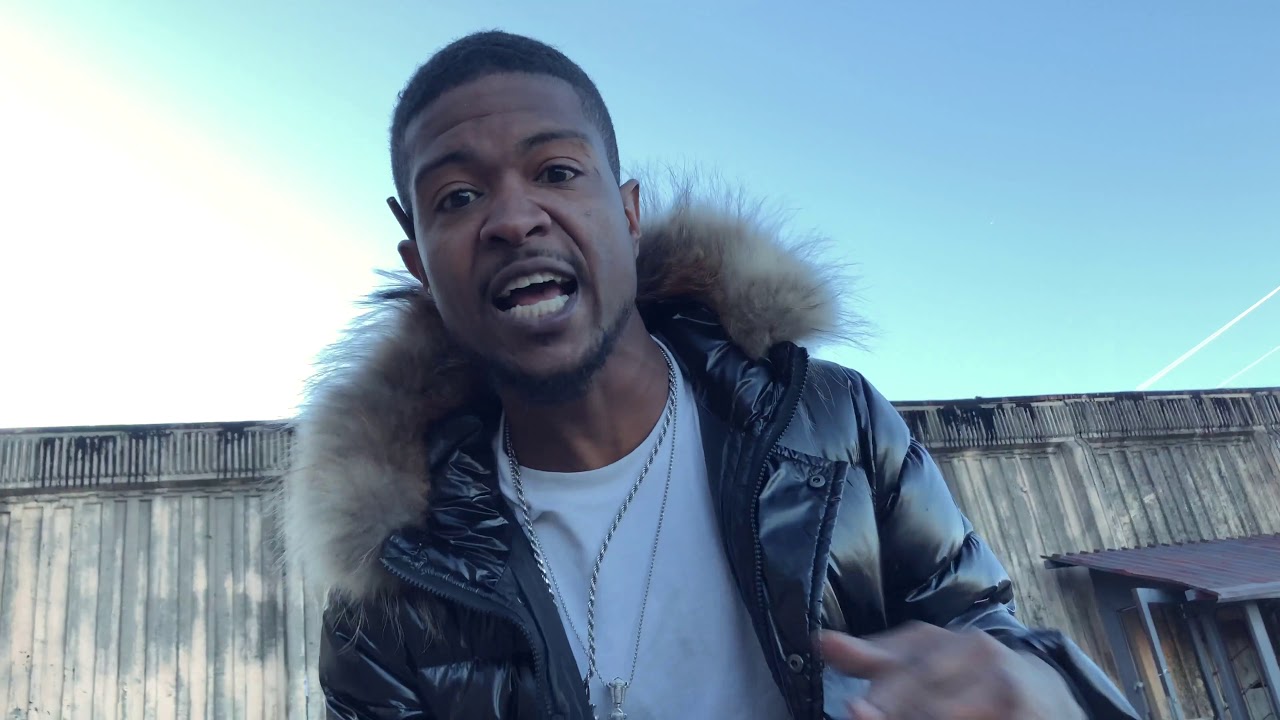 King Mane - Hit The Turf (Official Video) - YouTube