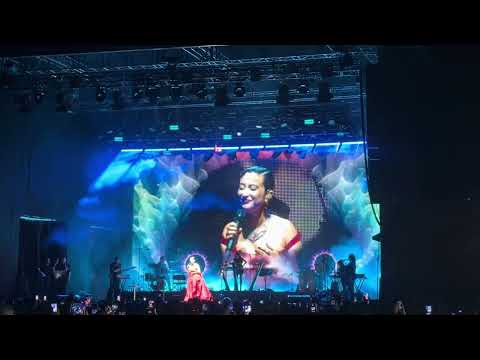 Melike Şahin / Nasır, Maximum Uniq Açıkhava #melikeşahin 