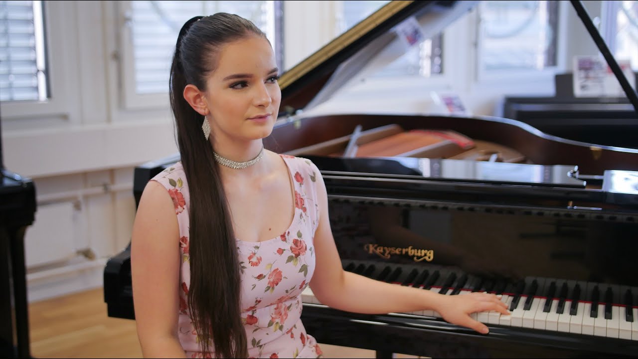 Emma Saskia Bähler spielt Robert Schumann, Aufschwung, op. 12 Nr. 2 ...
