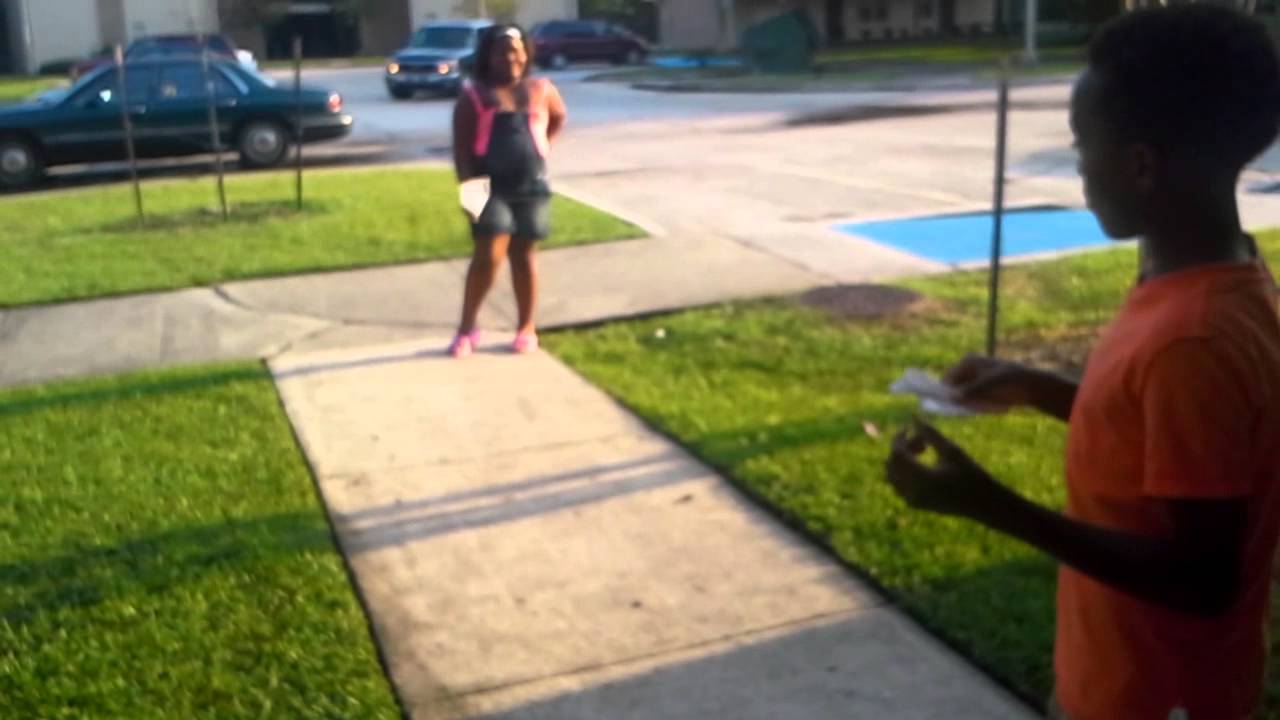 How To Throw A Paper Airplane Far YouTube how-to-throw-a-paper-airplane-far-youtube
