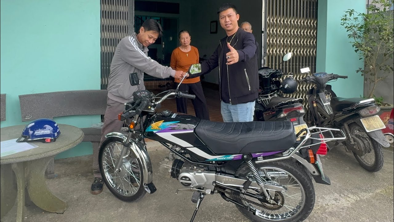 Giao xe win 100 honda giá 25tr bản trải nghiệm anh trai Nam Định ktra ...