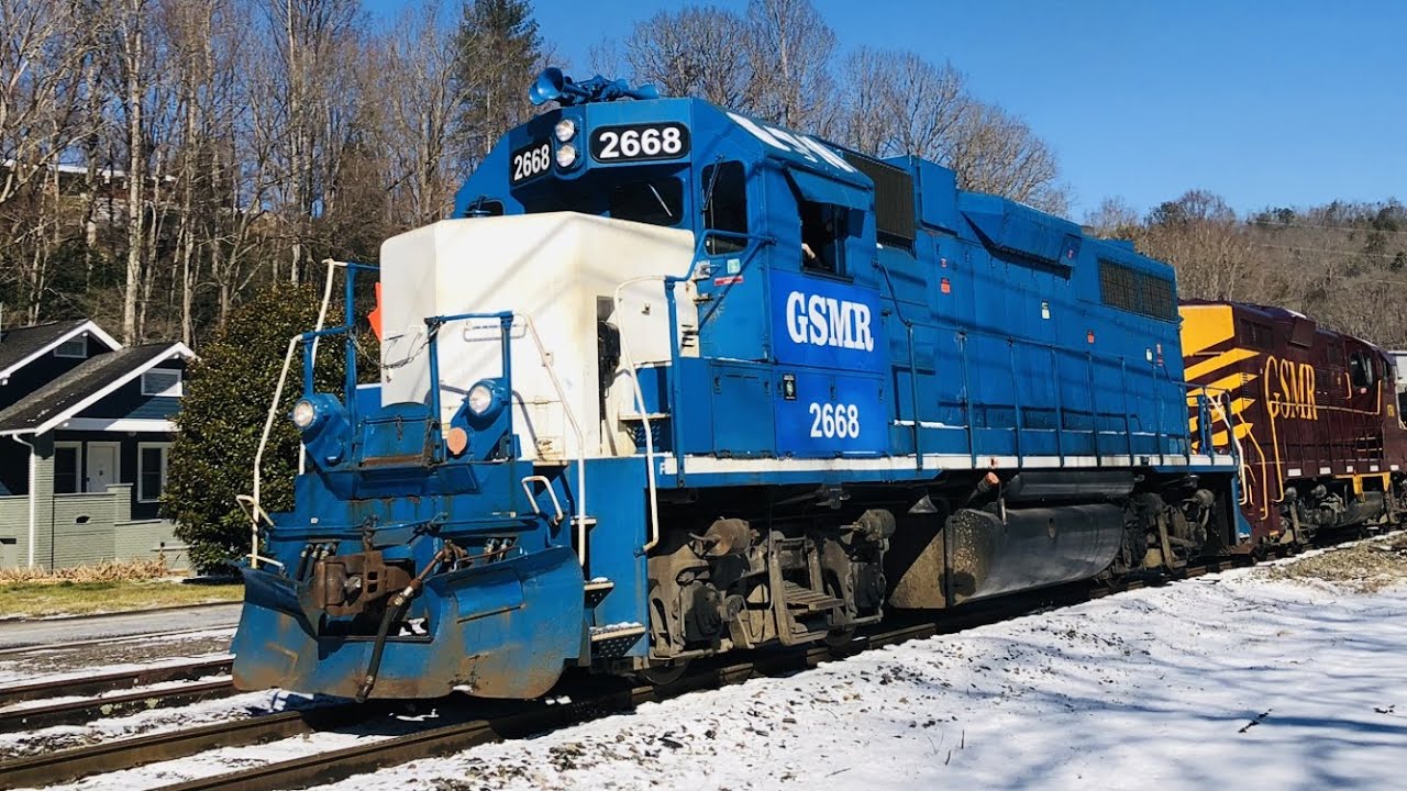 Great Smoky Mountains Railroad: Tuckasegee River in the Snow 1-29-2022 ...