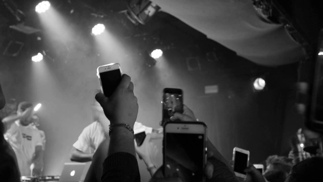 Ash Kidd live Strasbourg - 15/09/2016 - YouTube