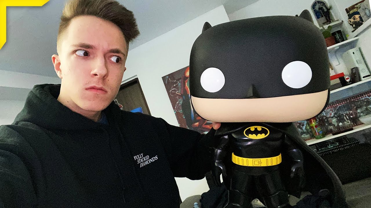 Koupil jsem si NEJVĚTŠÍ Figurku na SVĚTĚ! - YouTube