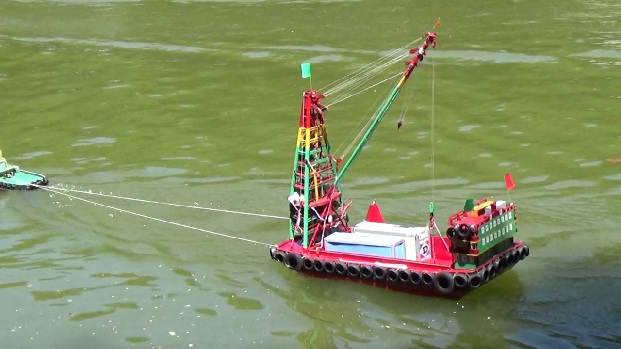 RC tug and barge . - YouTube