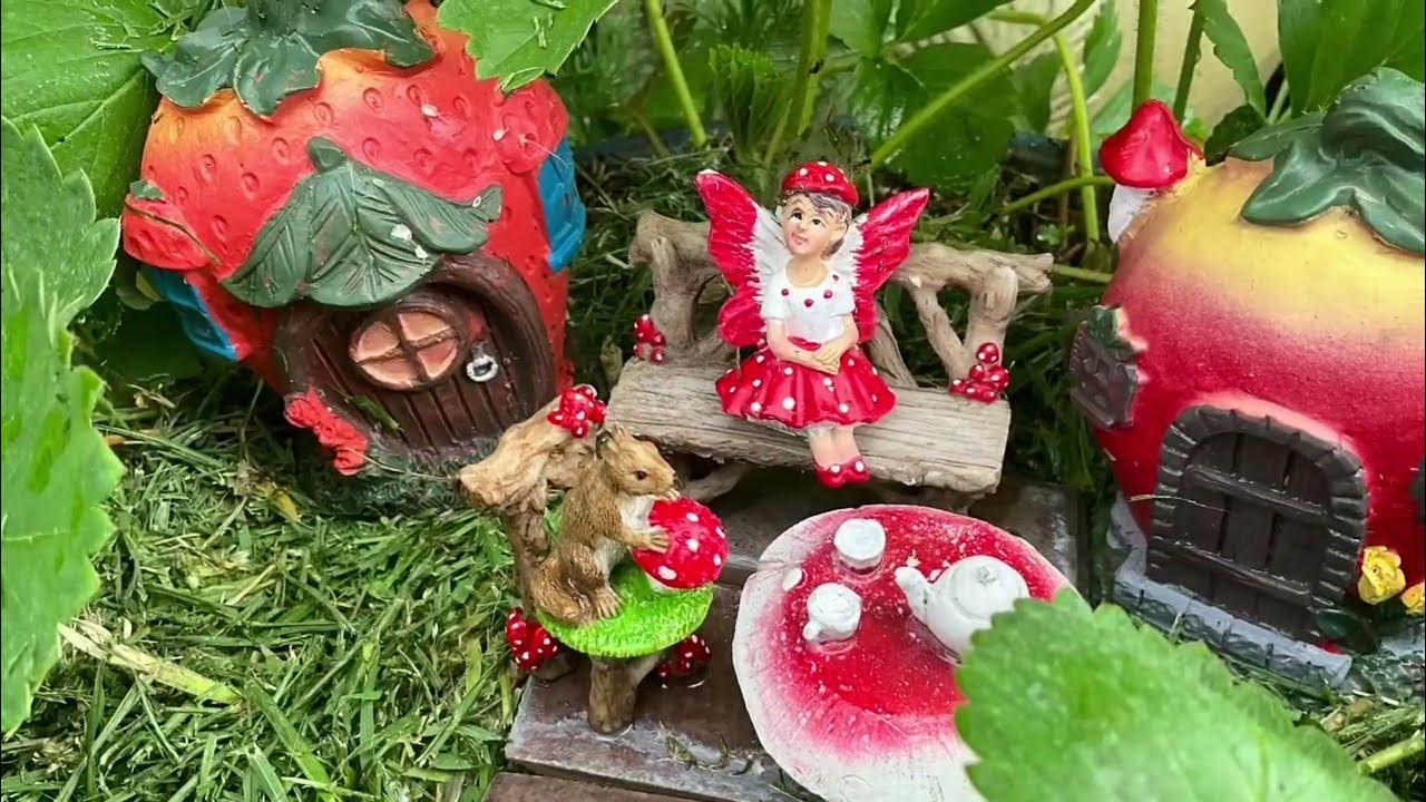 Fairy Garden Thursday/Open Collab/Fairy Gardens In The Backyard - YouTube