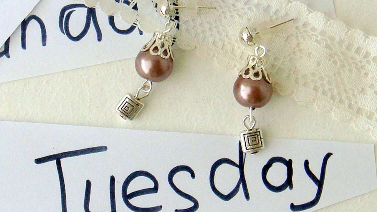How To Make Earrings Every Day Tuesday - DIY Crafts Tutorial ...