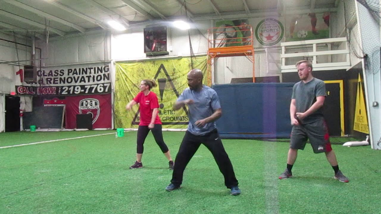 MICHAEL JACKSON 9 MINUTE WORKOUT!CARDIO LEGS ABS!!WILLITARY FUN! - YouTube