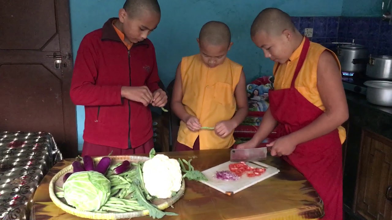 Cooking food in monastery🙏🙏🙏 - YouTube