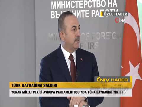 TÜRK BAYRAĞINA SALDIRI