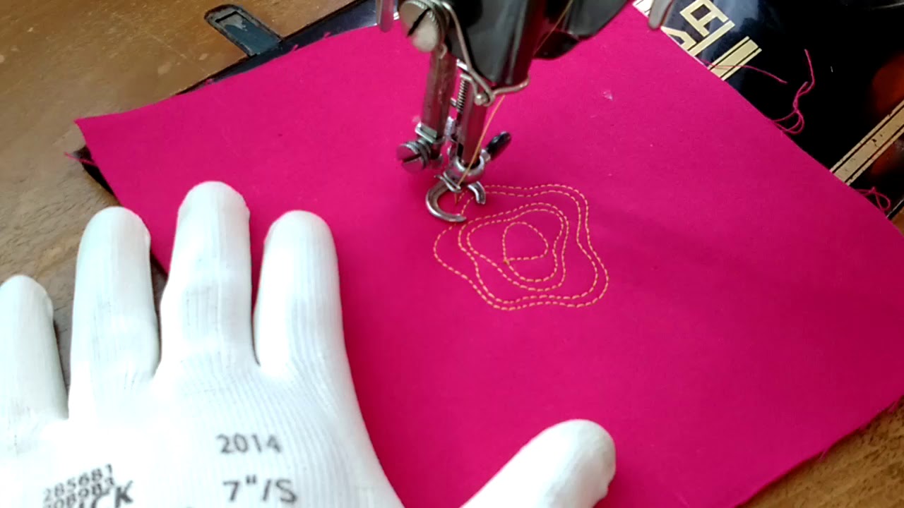 Lada 77 treadle sewing machine quilting - bobbin work - YouTube