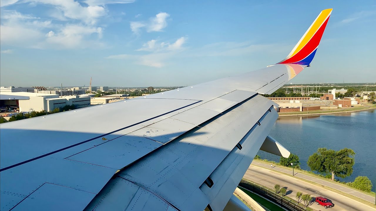 Beautiful Dallas Landing – Southwest Airlines – Boeing 737-700 – DAL ...