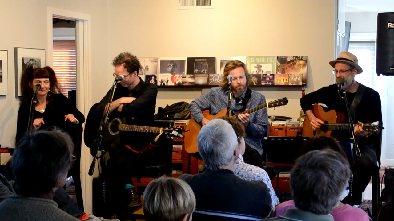 David Landon and James Nash perform "Justine" @ Avalon House Concerts ...