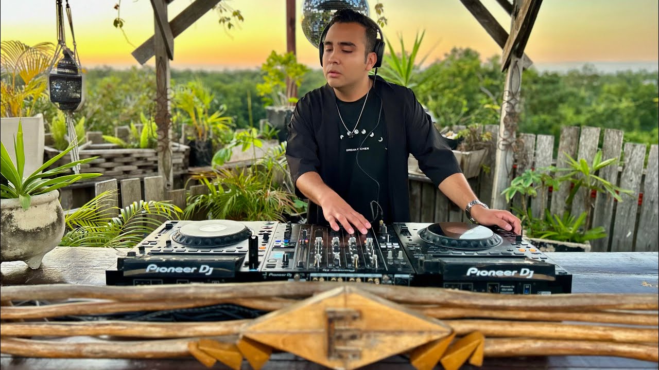 Walex | Melodic House & Techno Sunset Mix 2025 | By @EPHIMERATulum - YouTube