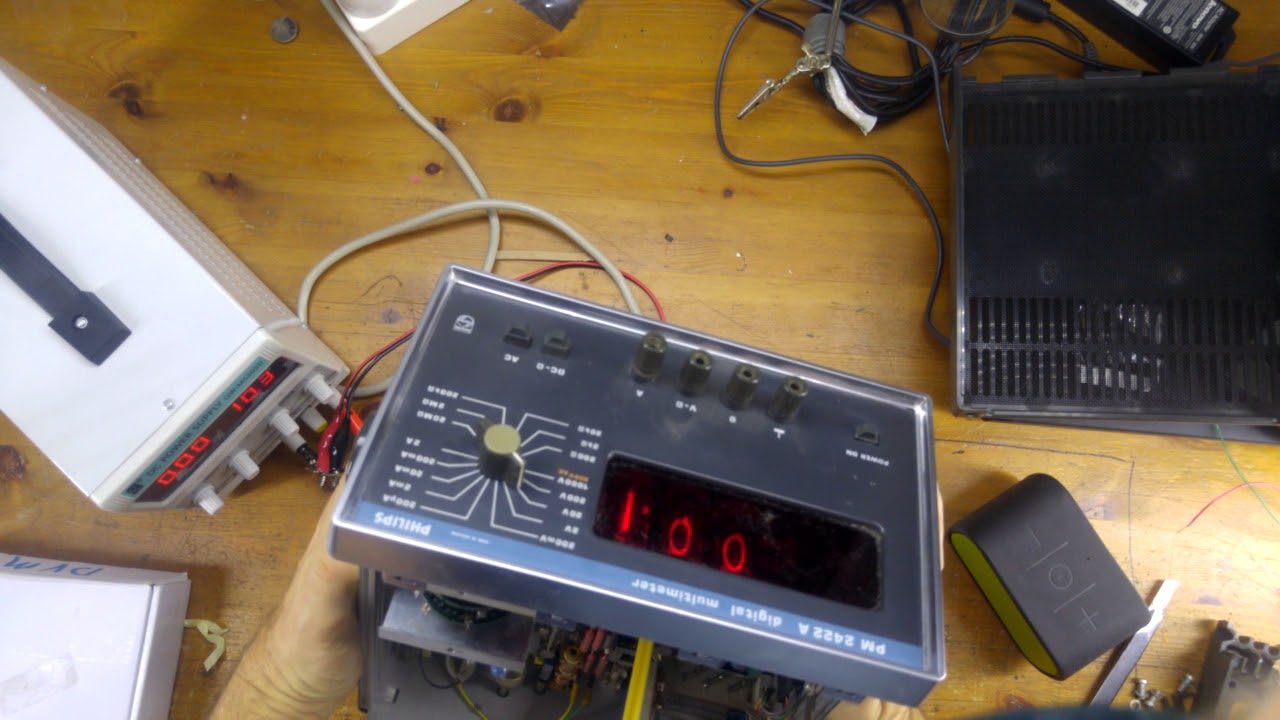 Philips PM2422A Multimeter from the 70s - YouTube