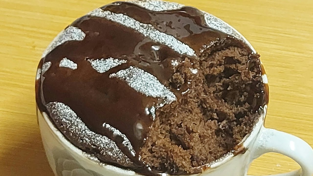 Chocolate mug Cake in 1 minute || Perfect chocolate mug cake in ...