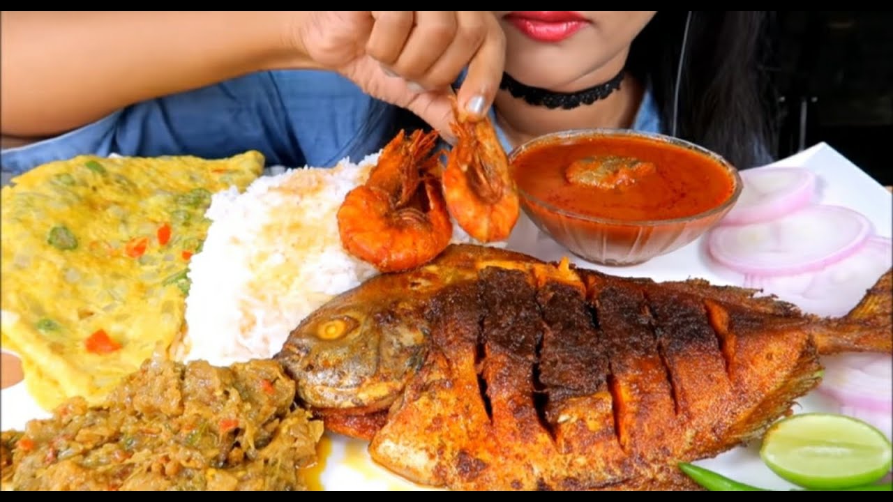 Small fish fry - YouTube