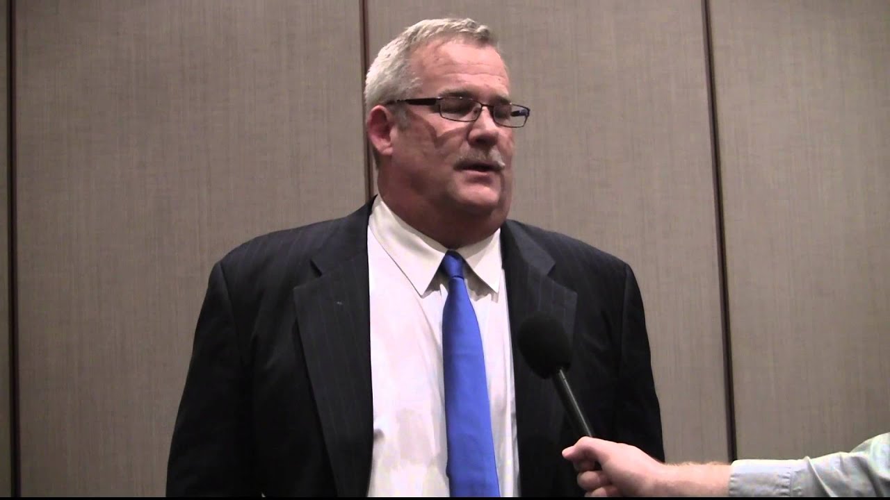 Retirement Ceremony of Chief Larry Rickard at Marquette - YouTube