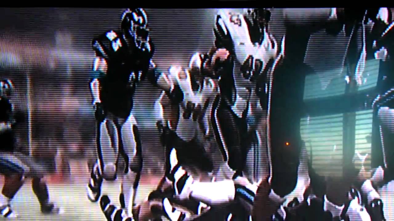 Backbreaker Knee to the Face - YouTube