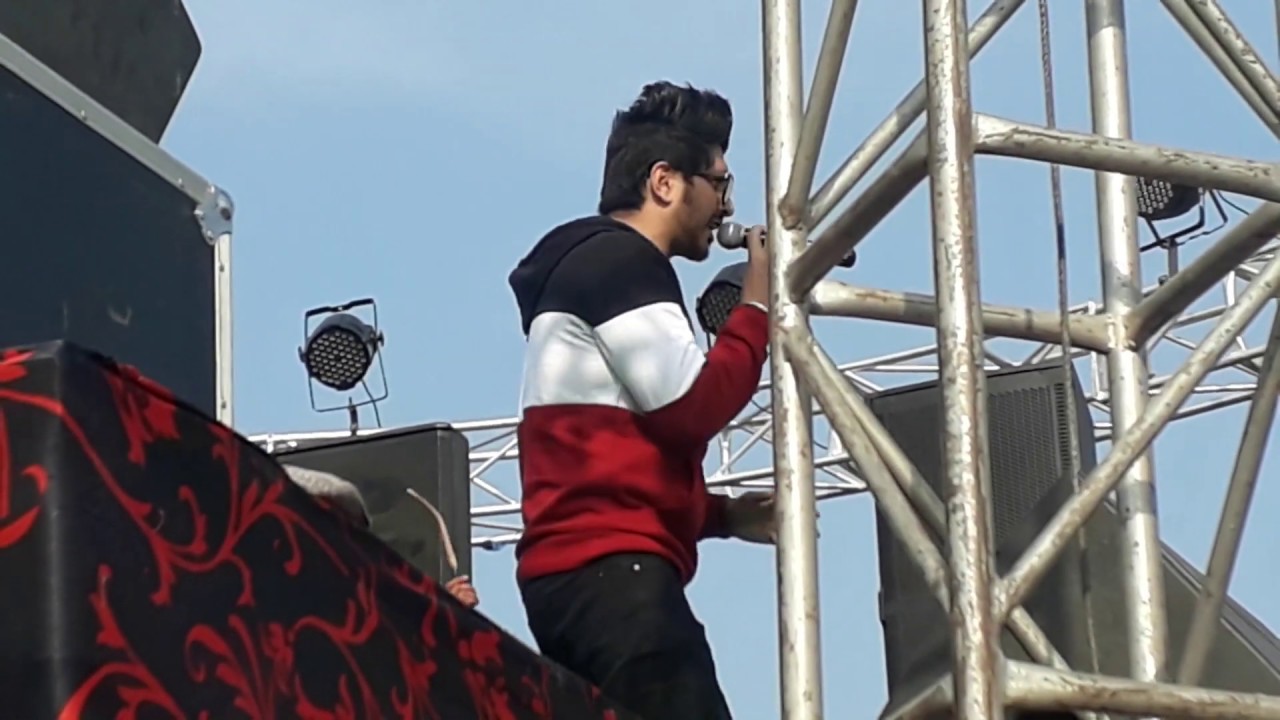 jass bajwa live kabal sound - YouTube