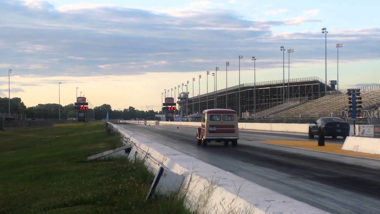 1947 willys overland 283 sbc drag race - YouTube