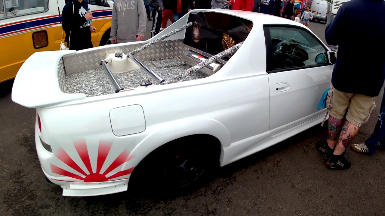 Nissan Skyline Pickup GT-P 2.5 Litre - YouTube